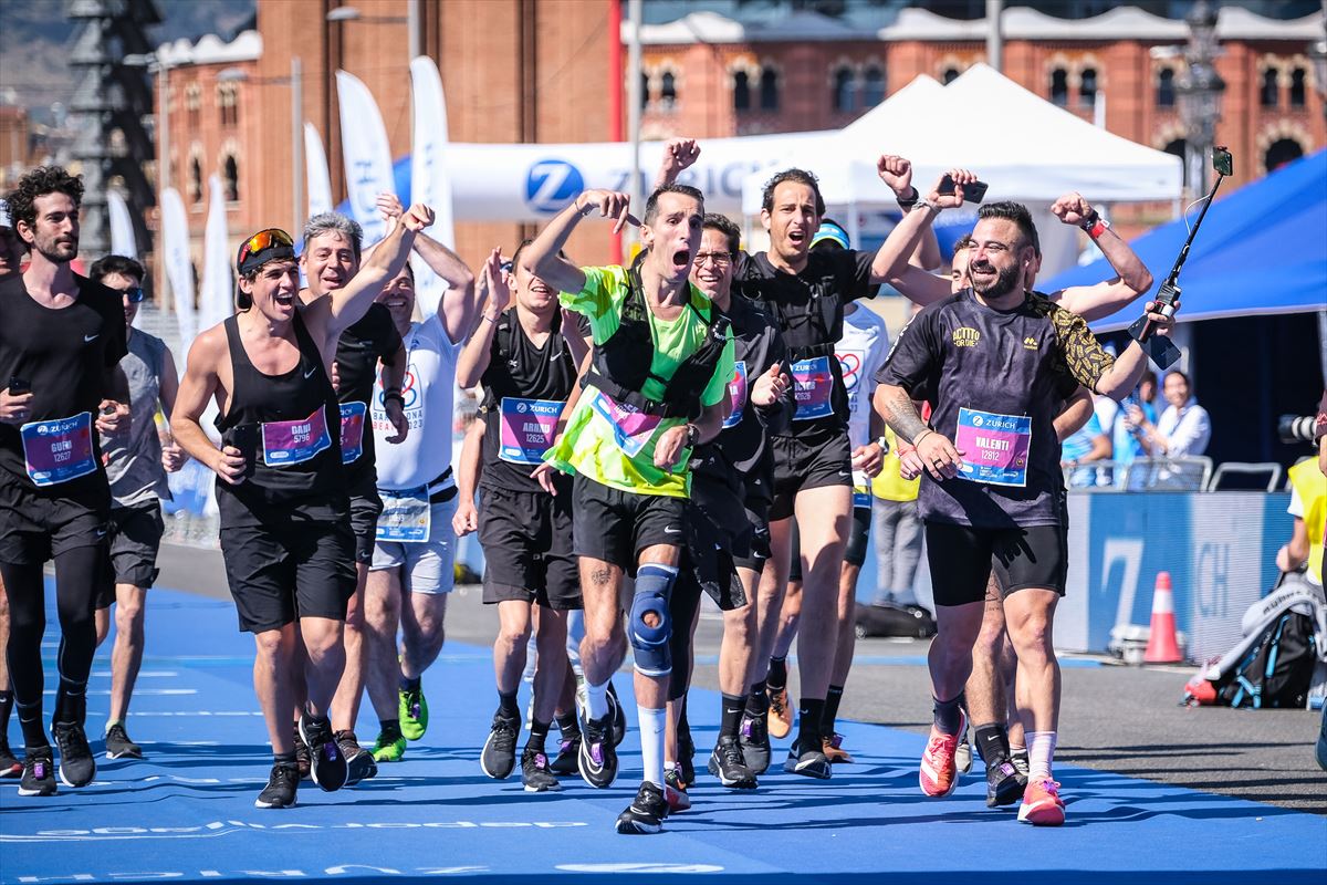 Álex Roca se convierte en el primer atleta con parálisis cerebral que ...